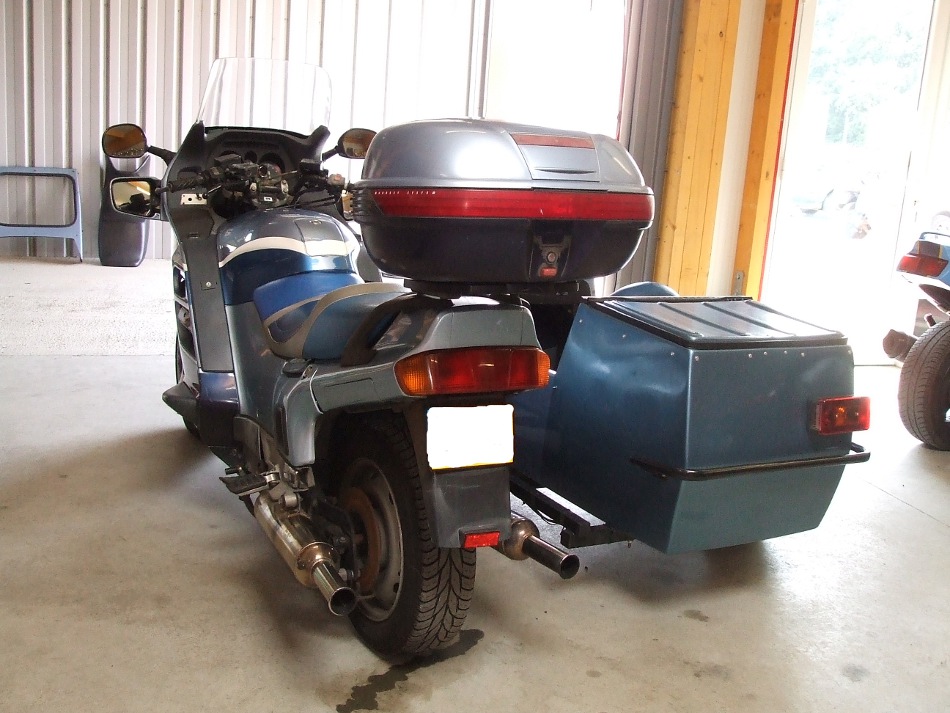 SIDE-CAR Occasion et neuf . - HONDA 1100 ST PAN EUROPEAN