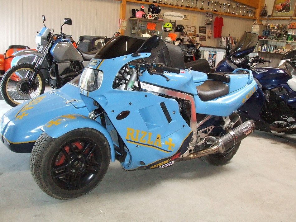 SIDE-CAR Occasion et neuf . - SUZUKI 1100 GSXR